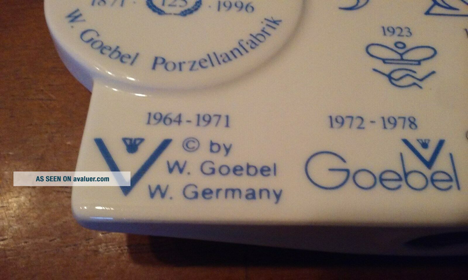 RARE Hummel Goebel Identification Plaque (shows Dates And Symbols) 1966 ...