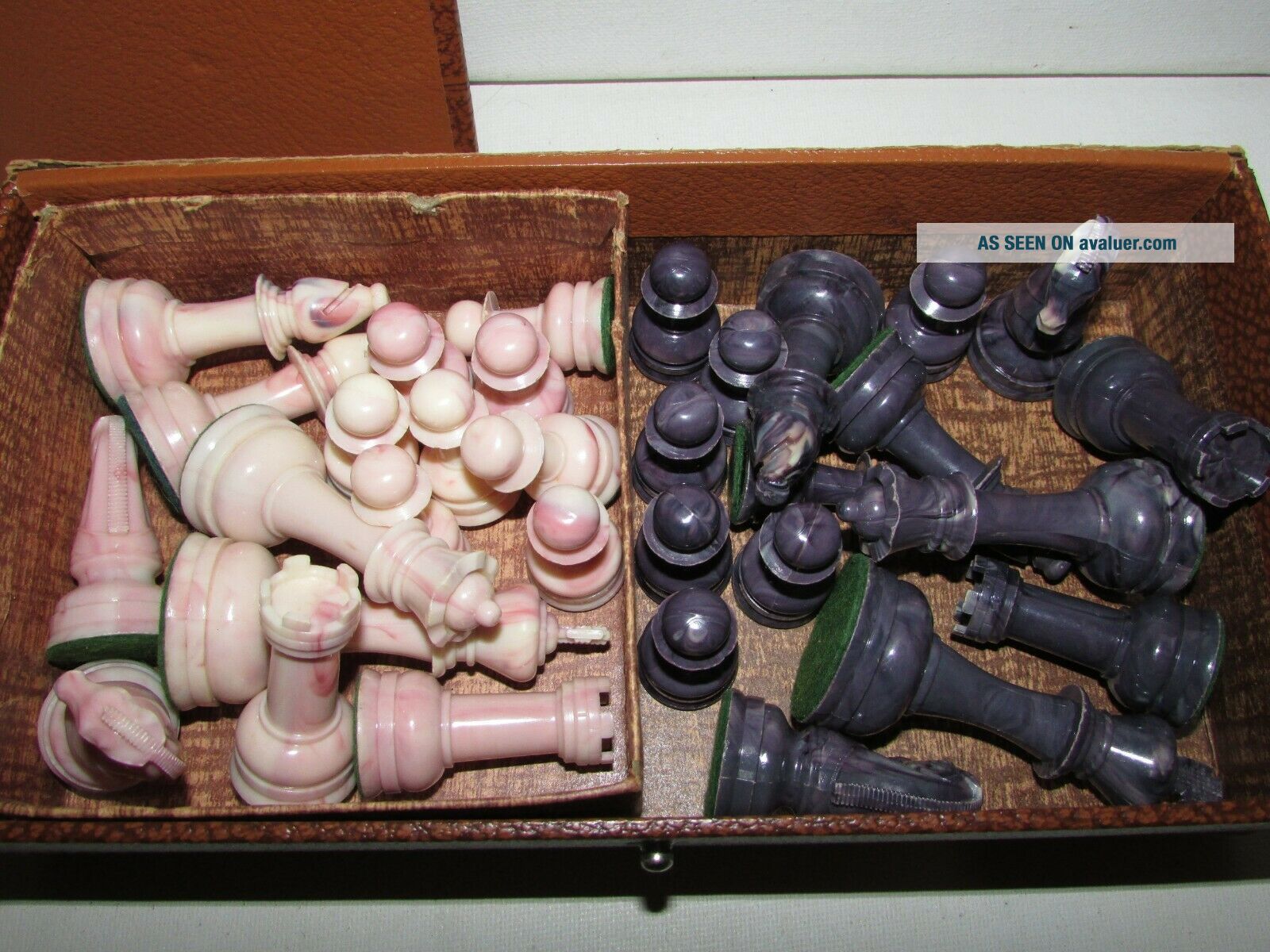 Rare Vintage E. S. Lowe Tournament Chessmen Chess Set Marbled Plastic W ...