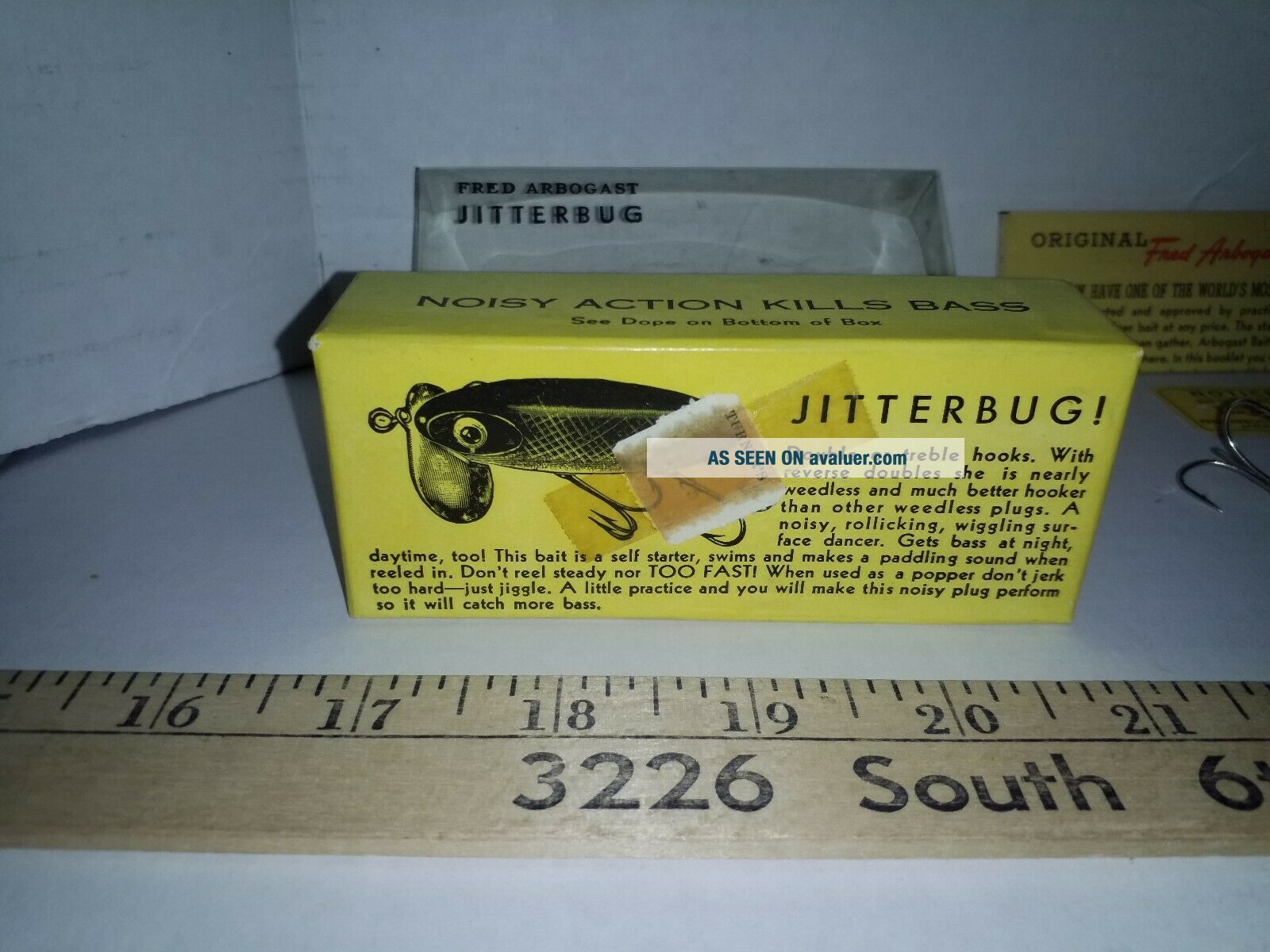 Vintage Fishing Lures Fred Arbogast Jitterbug Rare Color | #8452291