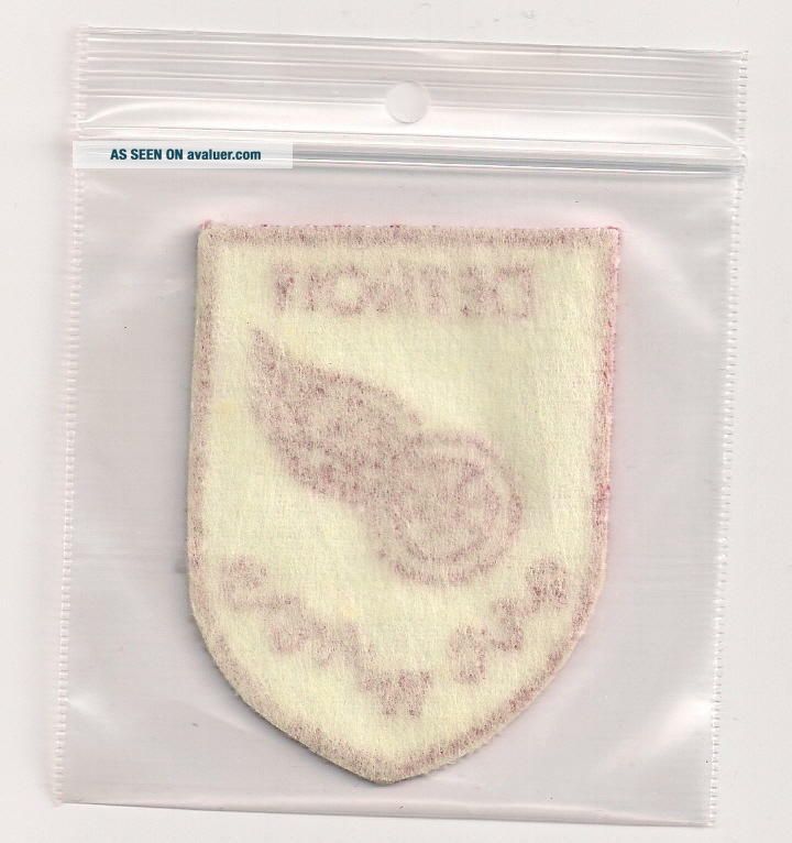 Vintage Detroit Red Wings NHL Crest Patch OLD & RARE | #8512674