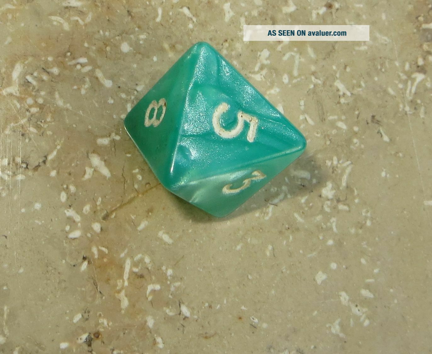 King Cards Pearl D8 Rare OOP Dice | #8510223