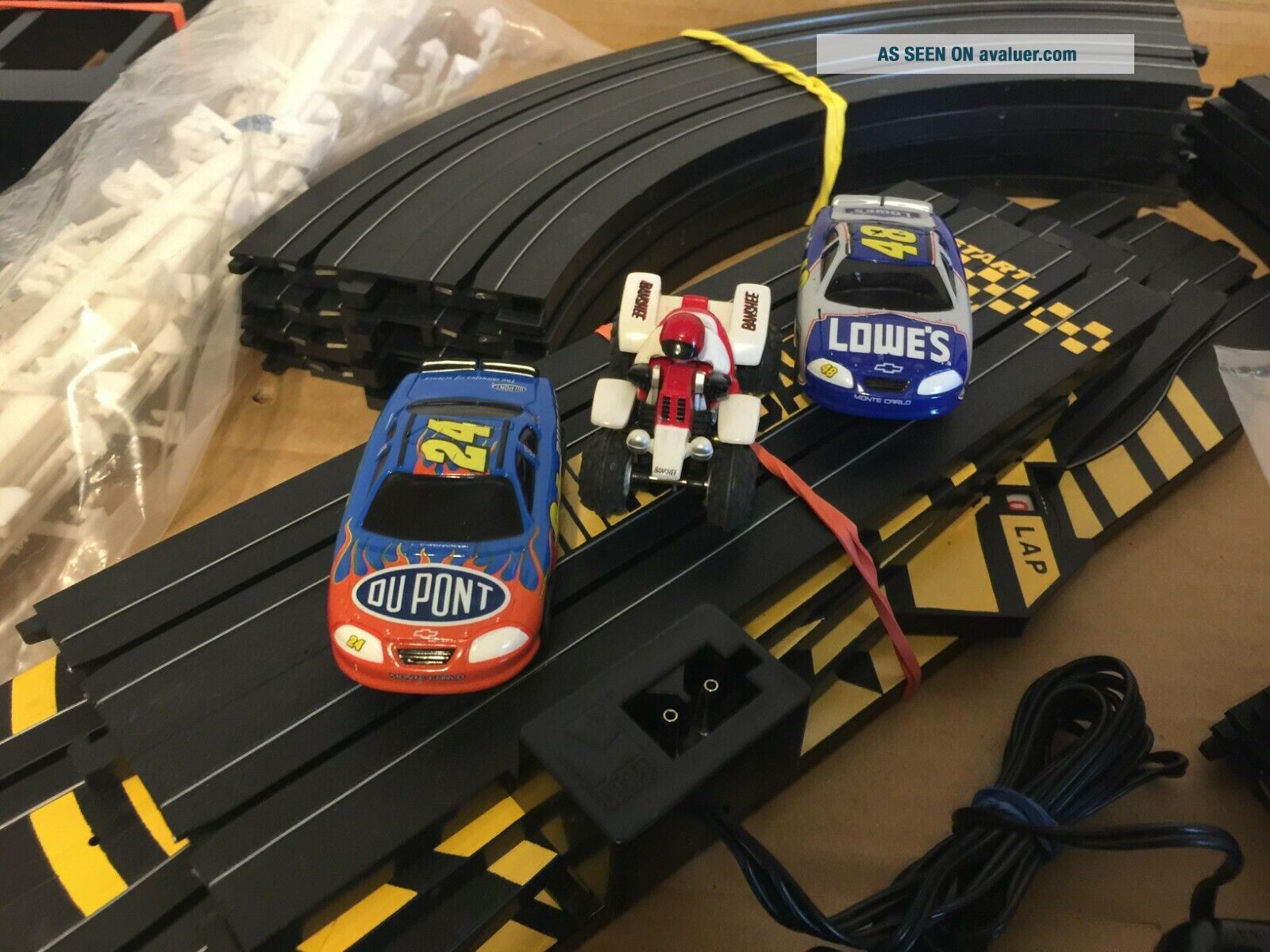 Life - Like NASCAR CHAMPIONS Series Race Track Set Complete - W/2 Cars ...