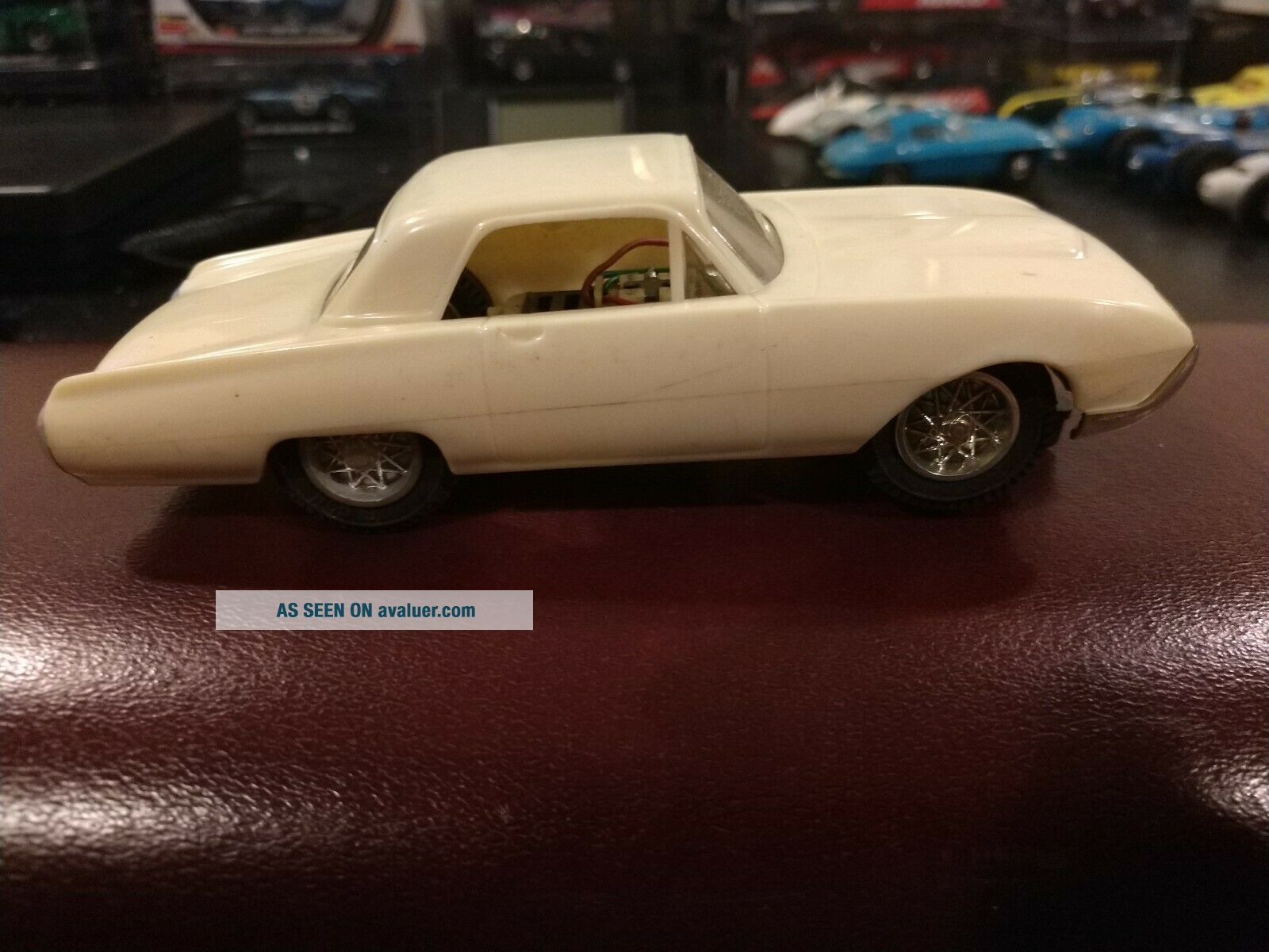 VINTAGE 1963 ELDON FORD THUNDERBIRD 1/32 SCALE SLOT CAR OFF WHITE IVORY ...
