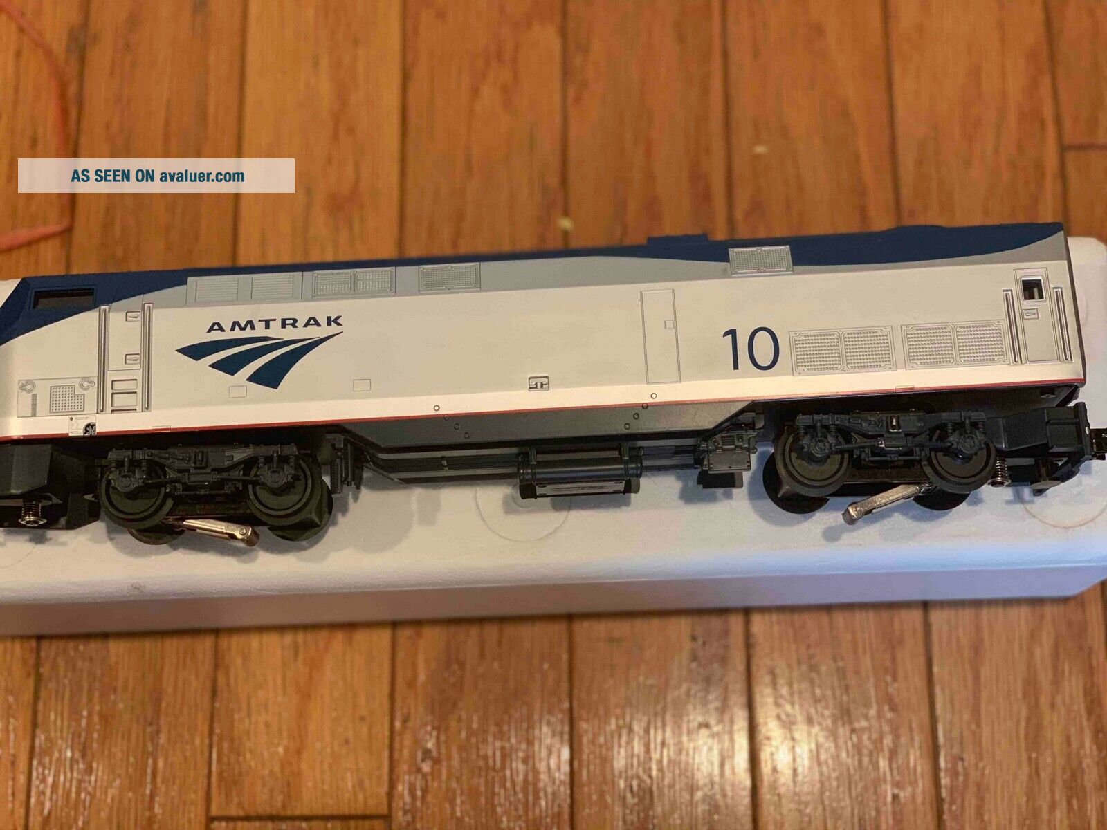 Williams By Bachmann - Amtrak - Phase V Genesis Powered & Dummy ...