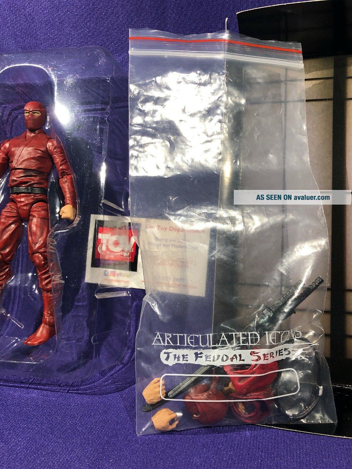 Fwoosh Articulated Icons Feudal Series Red Ninja Marvel Legends Scale ...