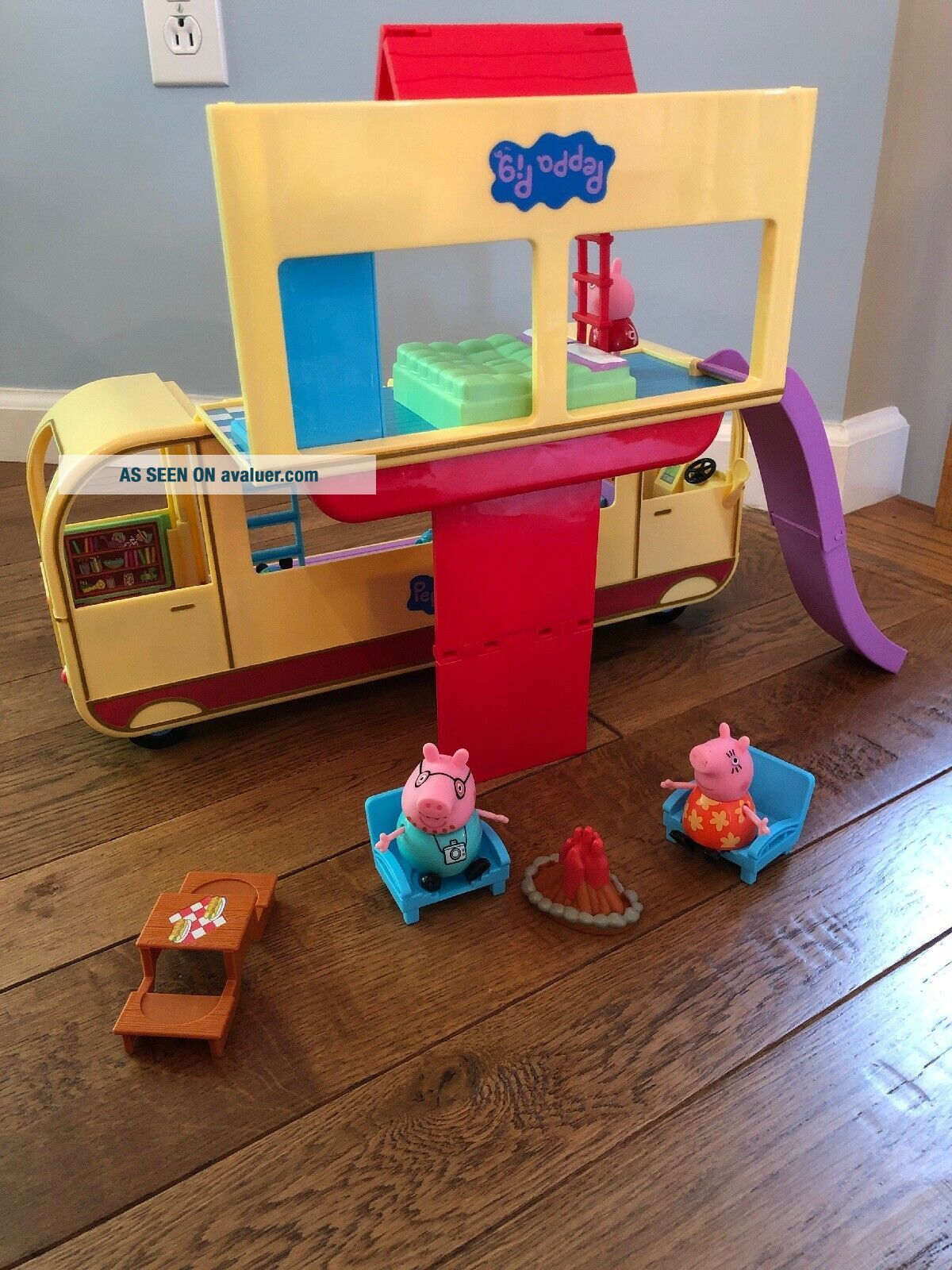 Camper Van Peppa Pig Playset Transforming Motor Home Vehicle Bus Tent ...