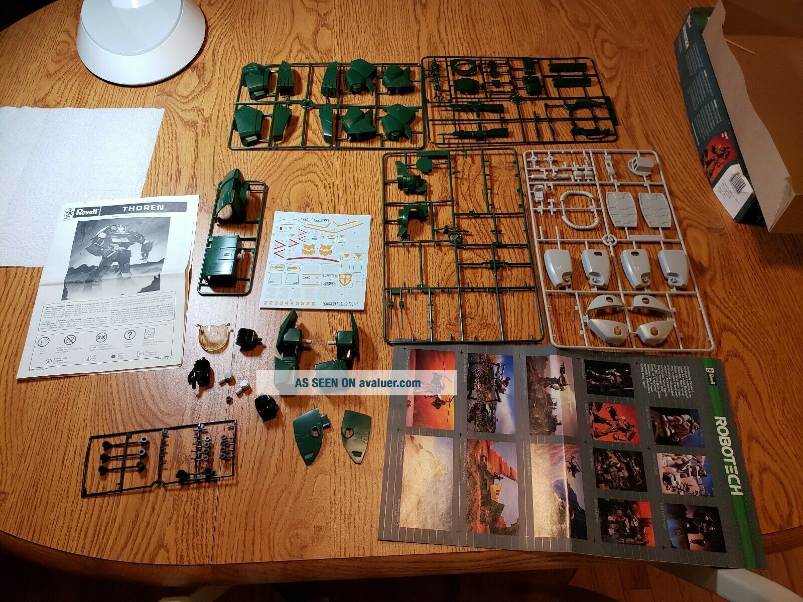 Vintage 1984 Revell Robotech Defenders THOREN 1:72 Model Kit | #8851160