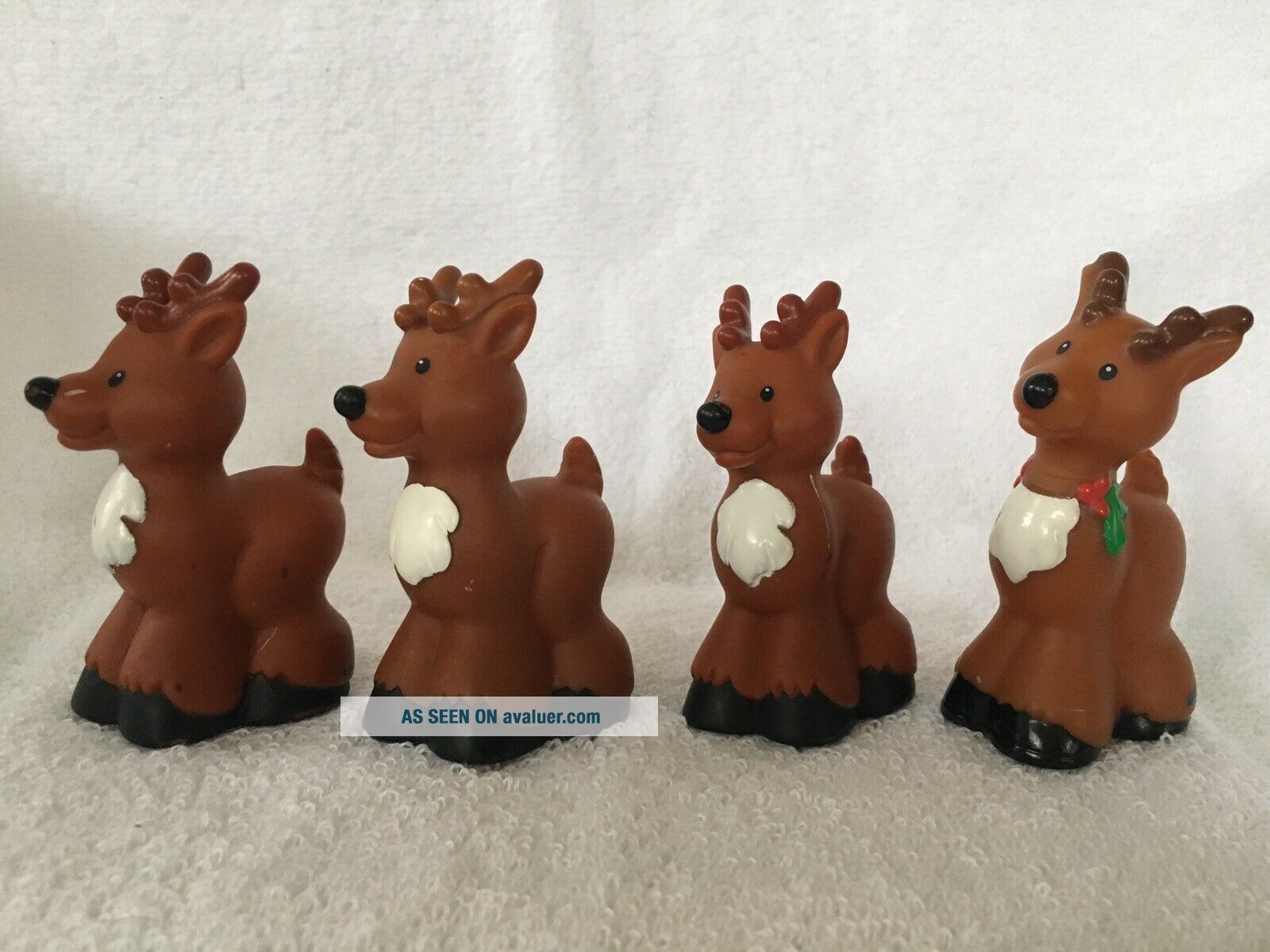 Fisher Price Little People SANTA & 4 CHRISTMAS REINDEER Figures | #8943692