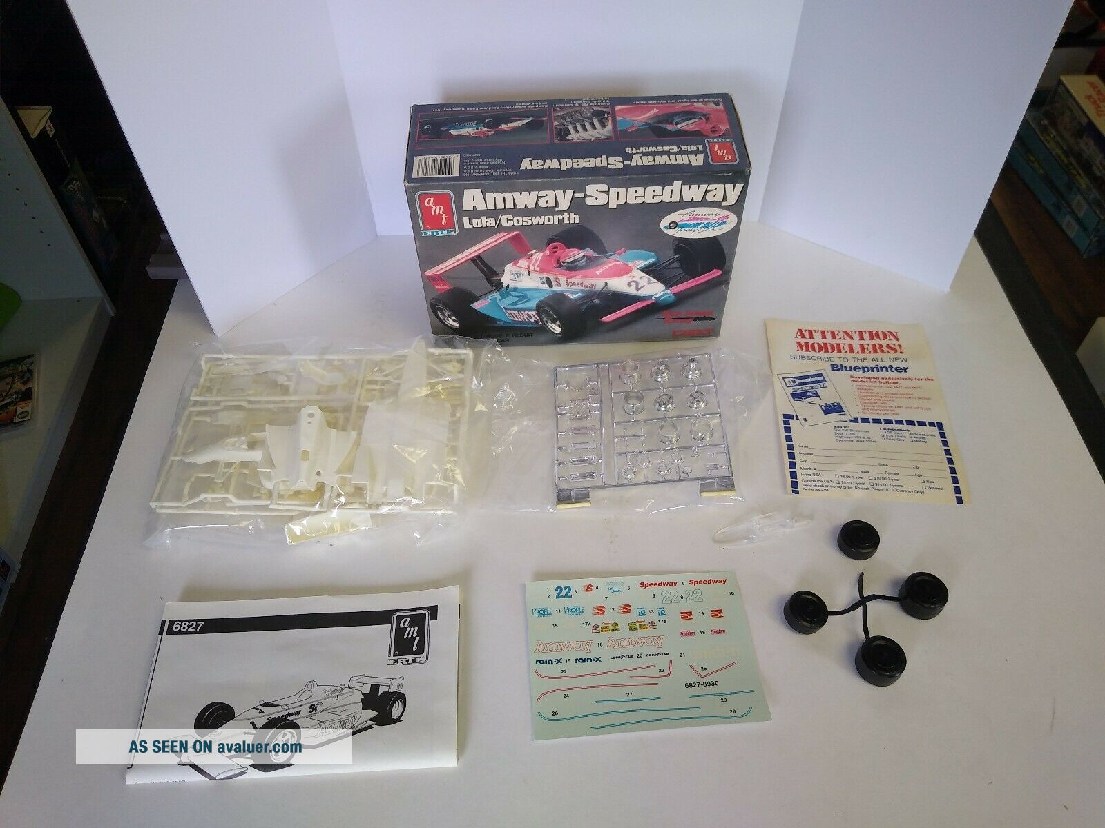 AMT AMWAY SPEEDWAY LOLA COSWORTH INDY CAR 1/25 SCALE MODEL KIT | #9157177
