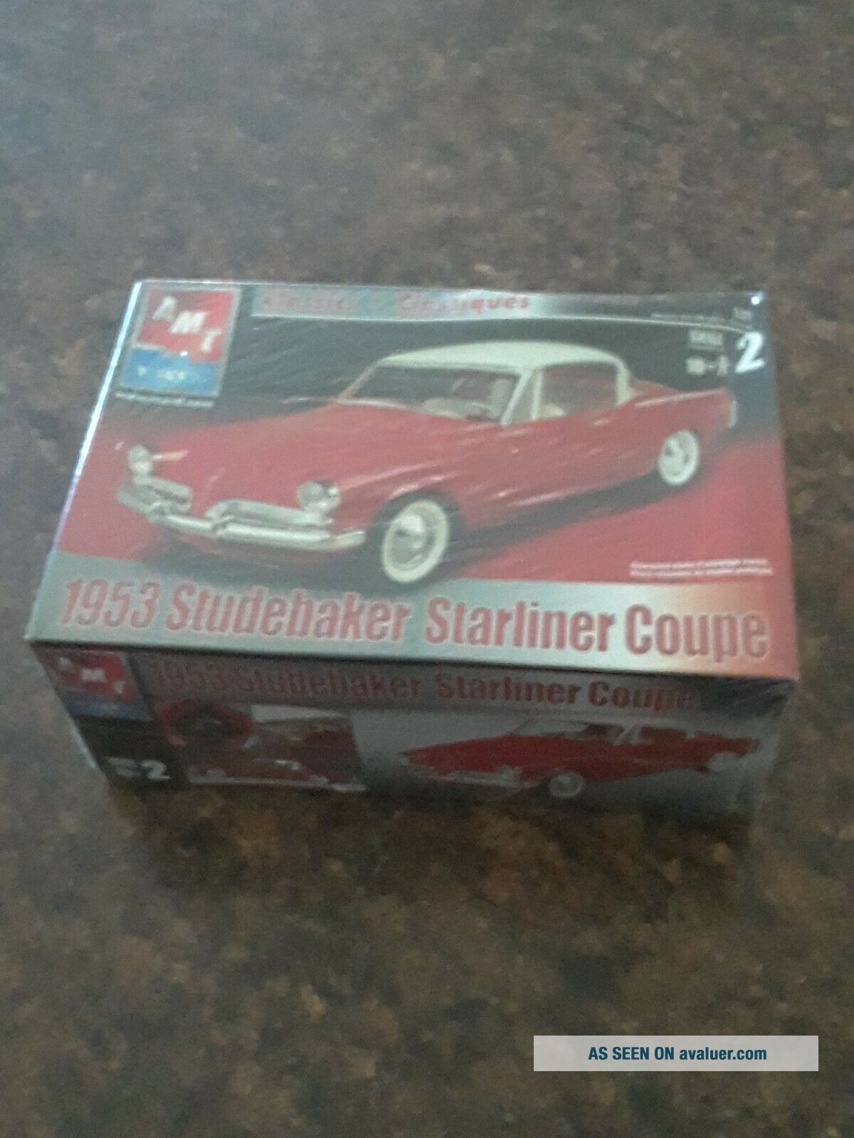 AMT 1953 STUDEBAKER STARLINER COUPE MODEL CAR KIT | #9161802