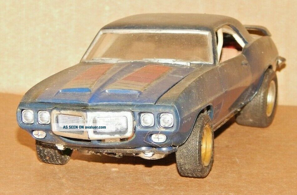 Vintage 1969 Pontiac Firebird 1/25? Scale BUILT Plastic Model Car ...