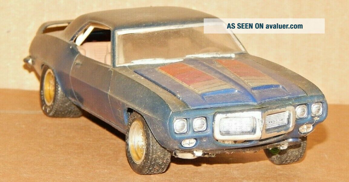 Vintage 1969 Pontiac Firebird 1/25? Scale BUILT Plastic Model Car ...