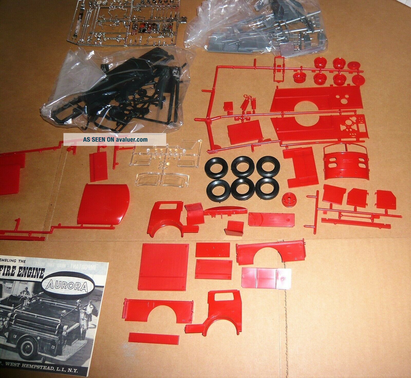 VINTAGE 1964 AURORA AMERICAN LAFRANCE 900 PUMPER MODEL KIT W/BOX | #9212635