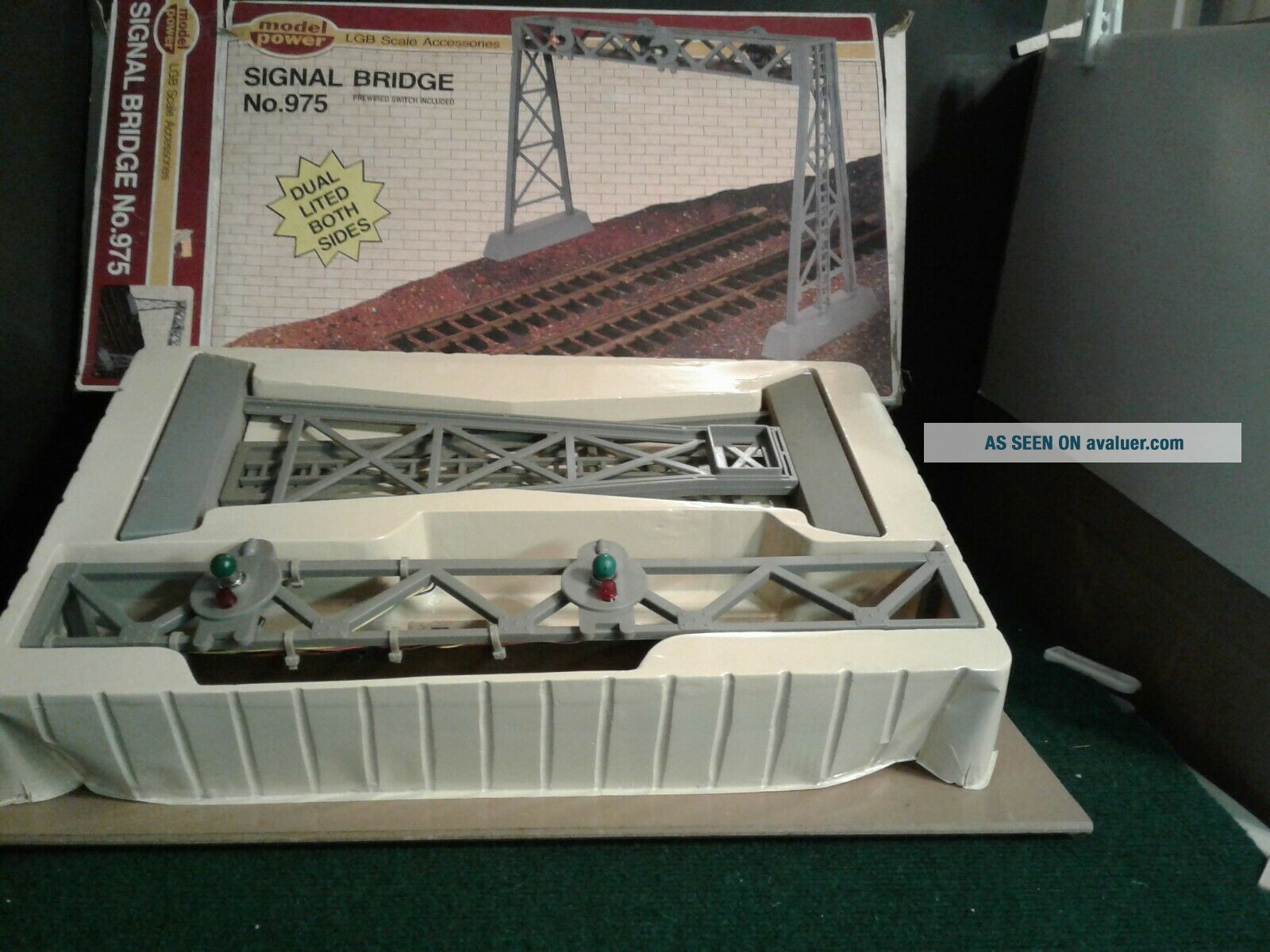 MODEL POWER G SCALE SIGNAL BRIDGE NO975 | #9275383