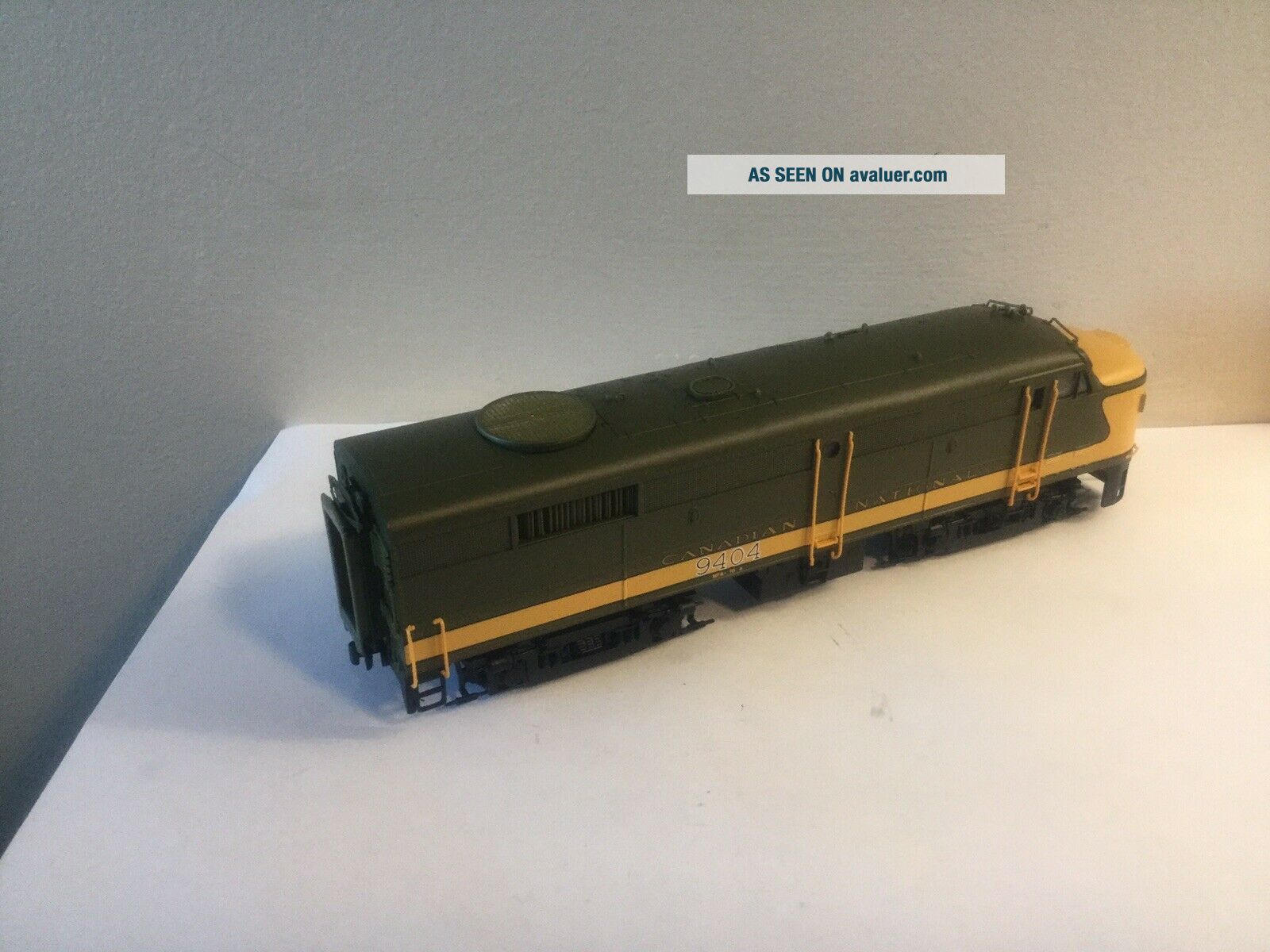 PROTO 2000 POWERED FA2 CANADIAN NATIONAL 9404 ENGINE LOCOMOTIVE HO ...