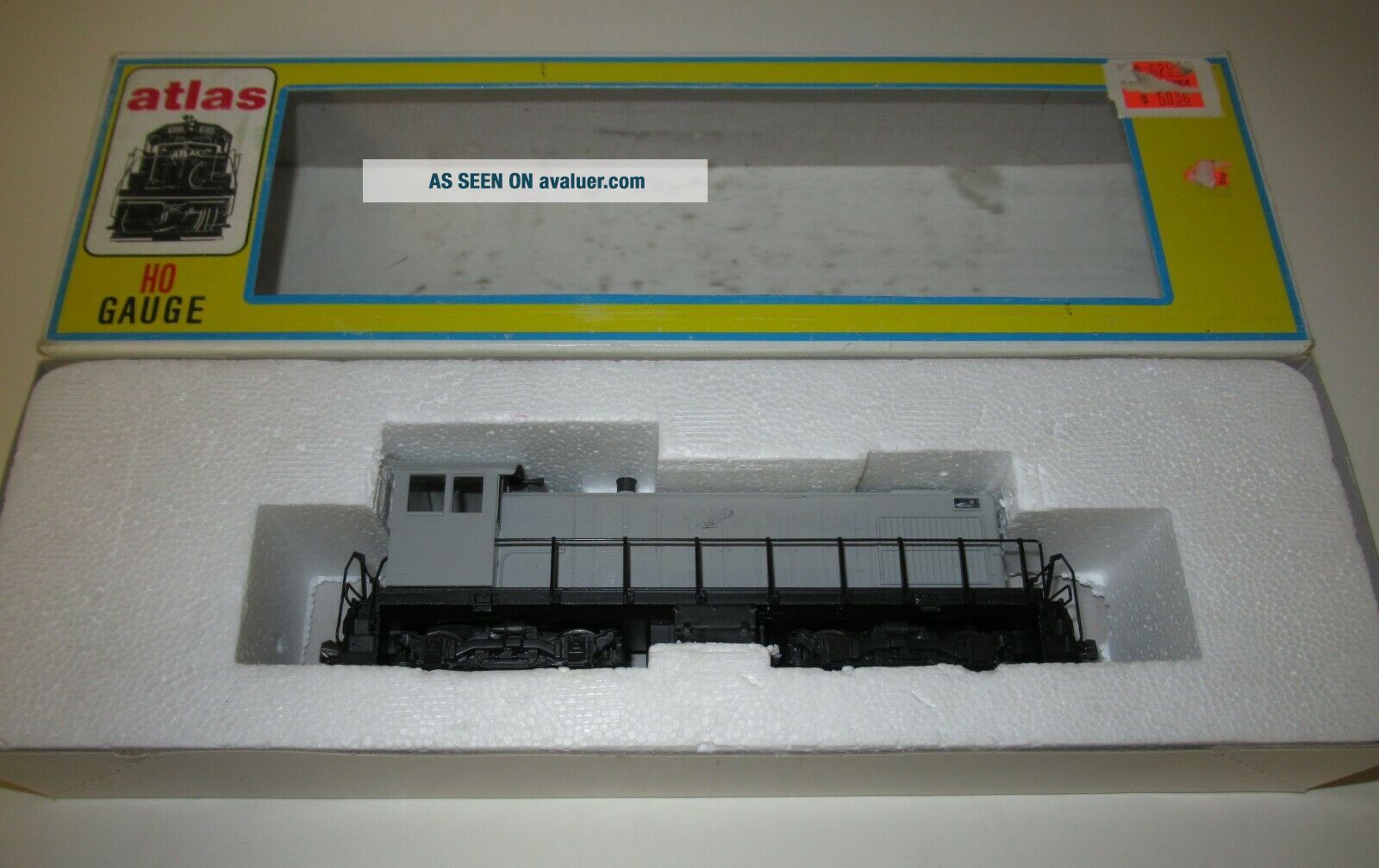 Atlas HO Scale POWERED Undecorated ALCO S 2 Engine 8070 | #9389488