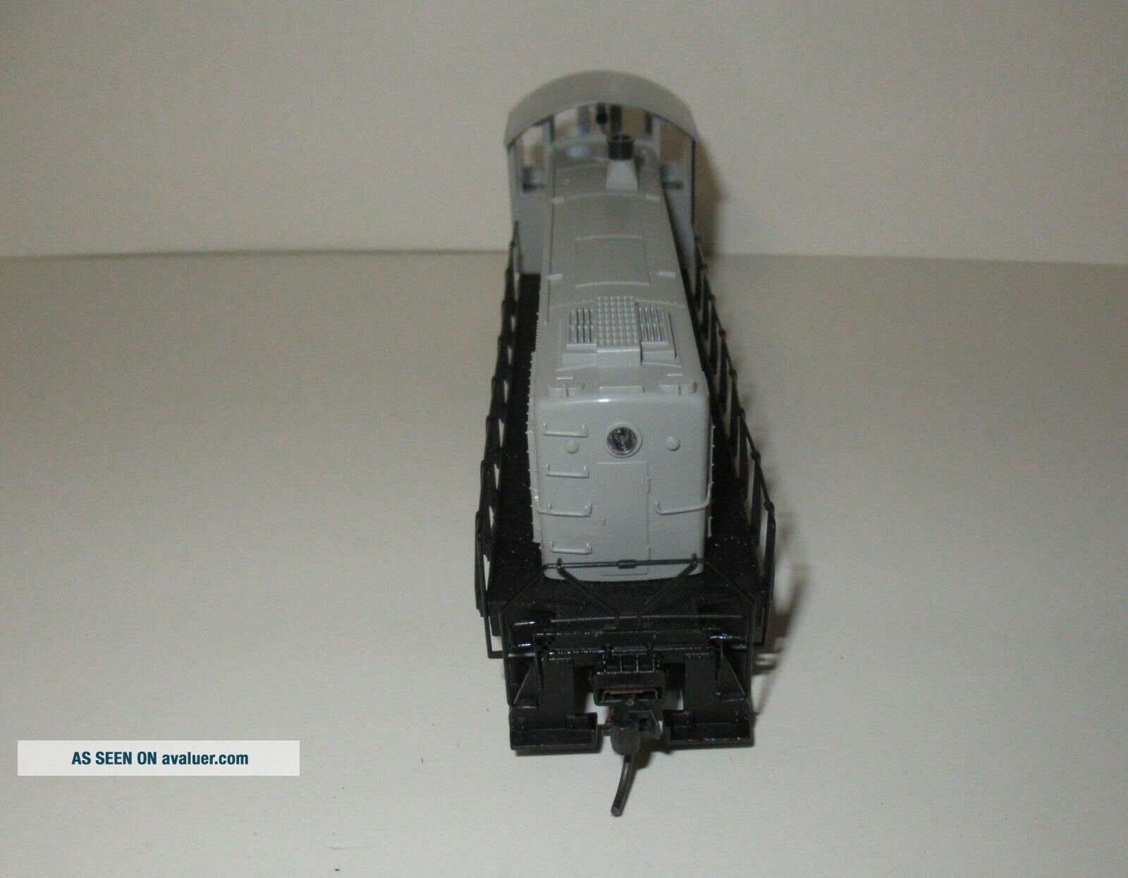 Atlas HO Scale POWERED Undecorated ALCO S 2 Engine 8070 | #9389488