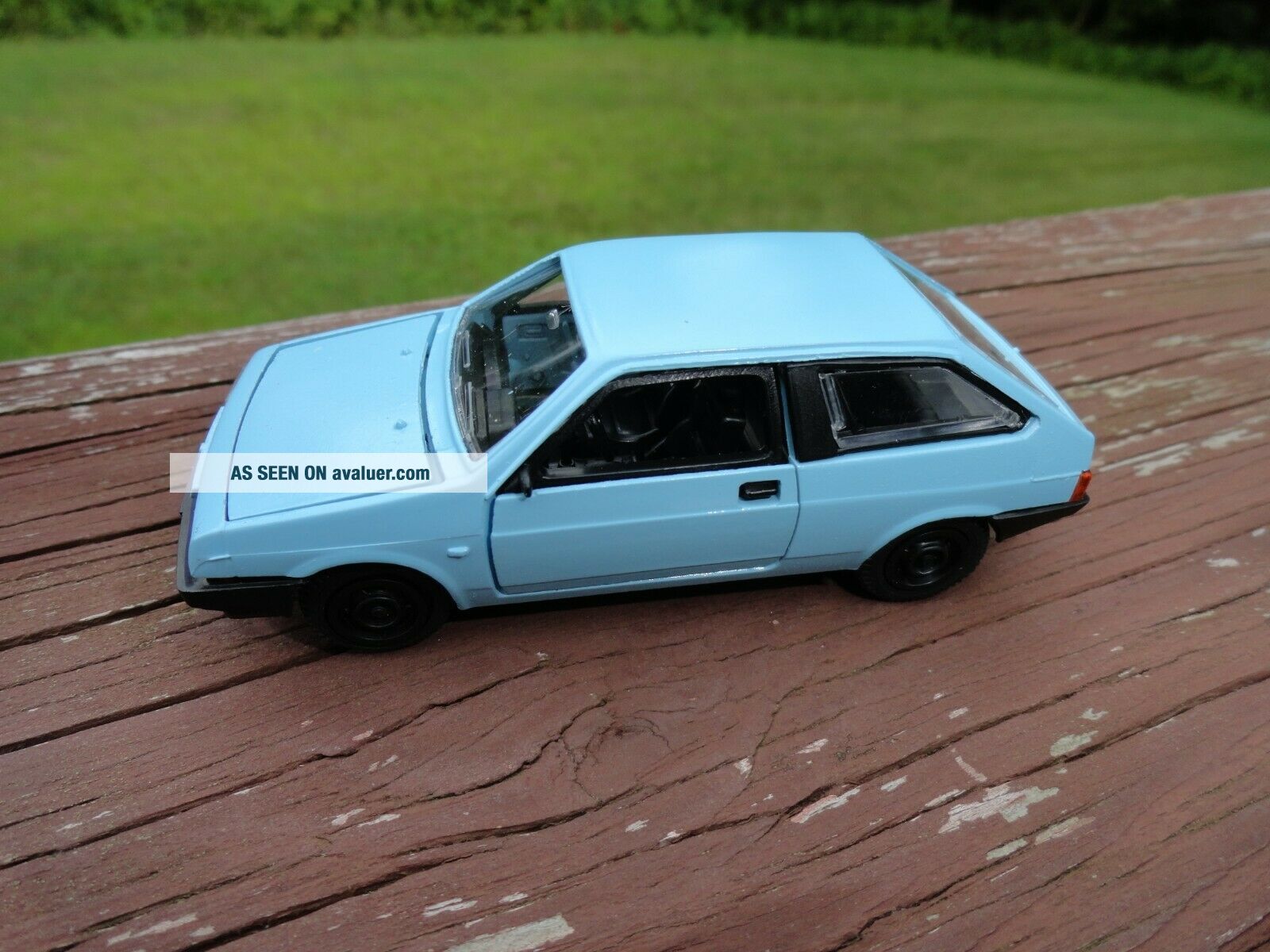 1:43 RUSSIAN USSR LADA VAZ - 2108/09 WITH BOX | #9403881