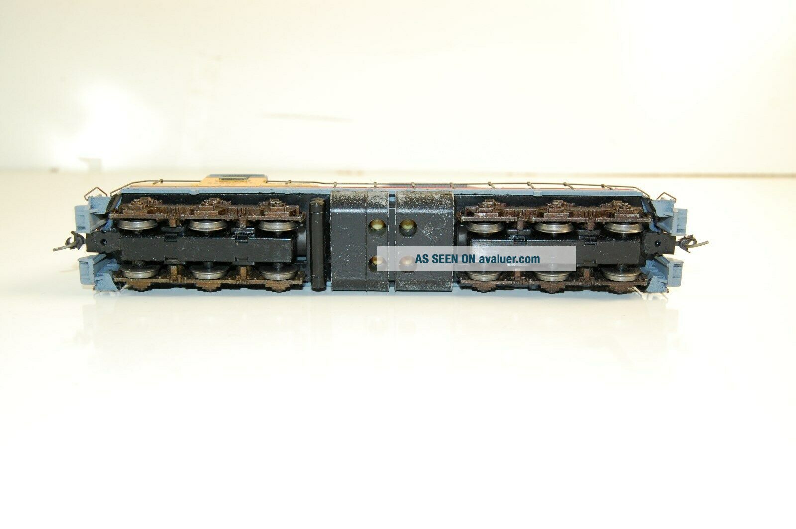 HO Scale Athearn Union Pacific EMD SD - 9 Locomotive 457 | #9514239
