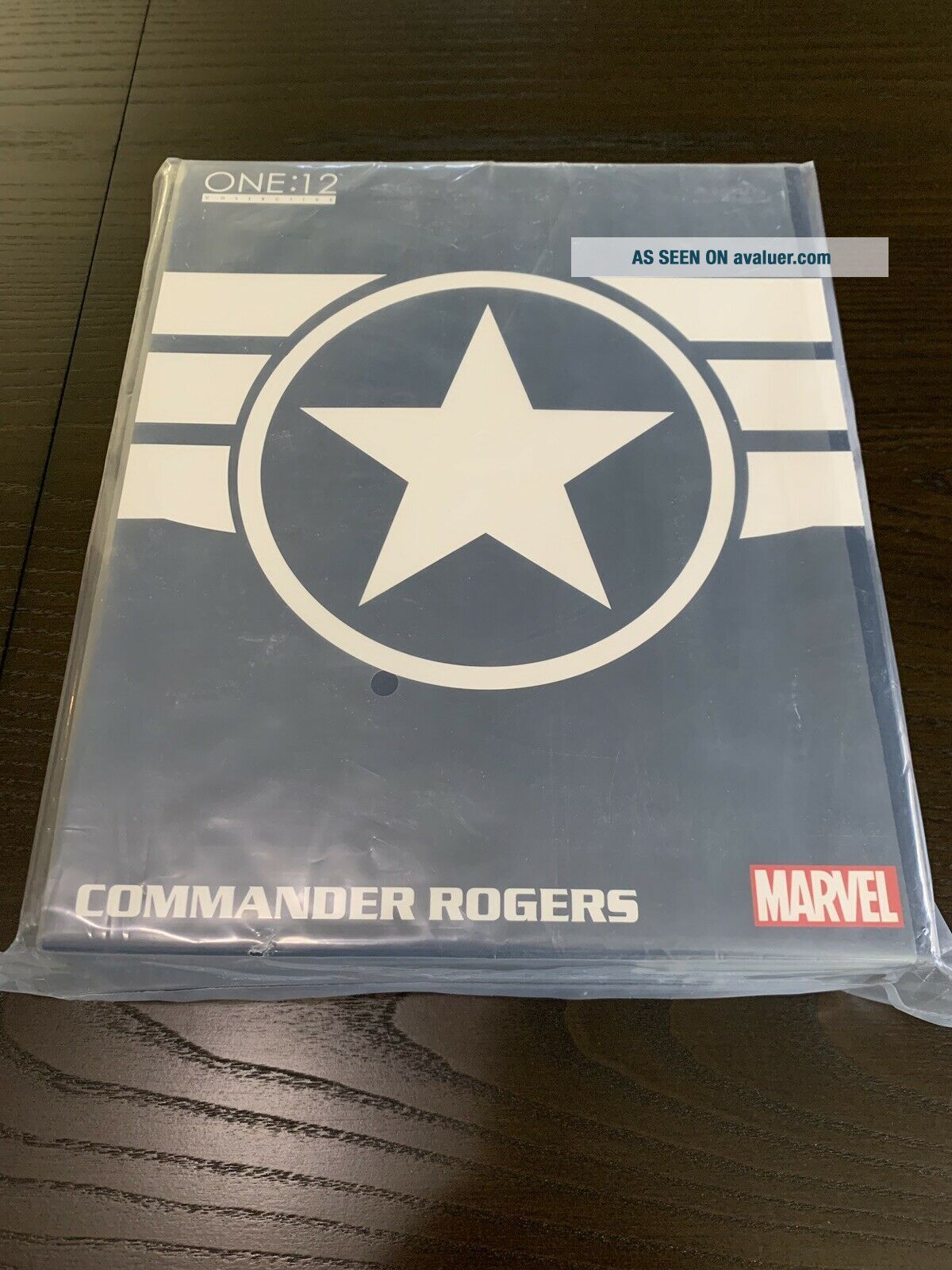 Mezco One 12 Marvel Captain America (Commander Rogers) 6in Action ...