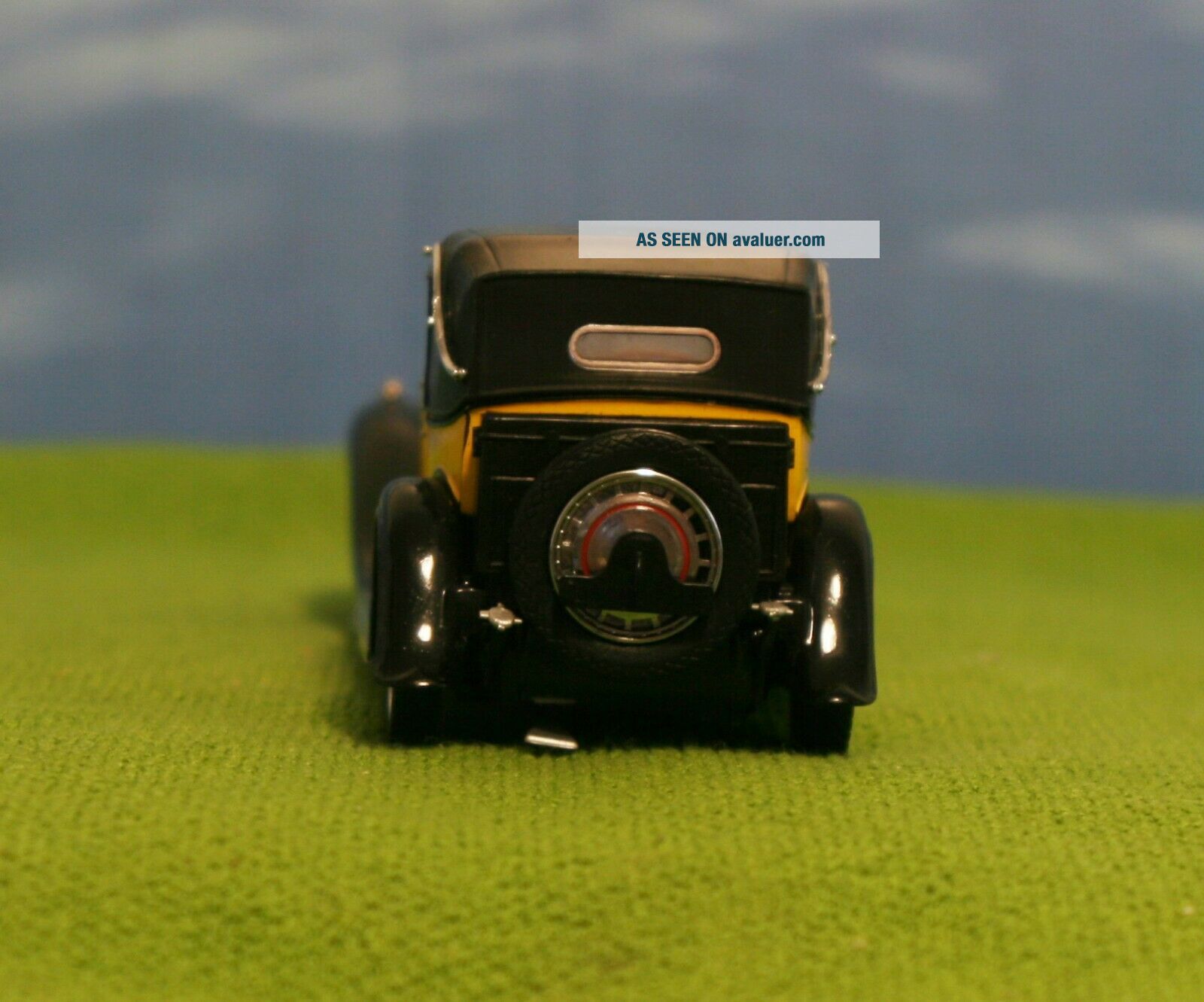 FRANKLIN - B14PW07 1931 Bugatti Royale - DIECAST CAR MODEL - | #9670655