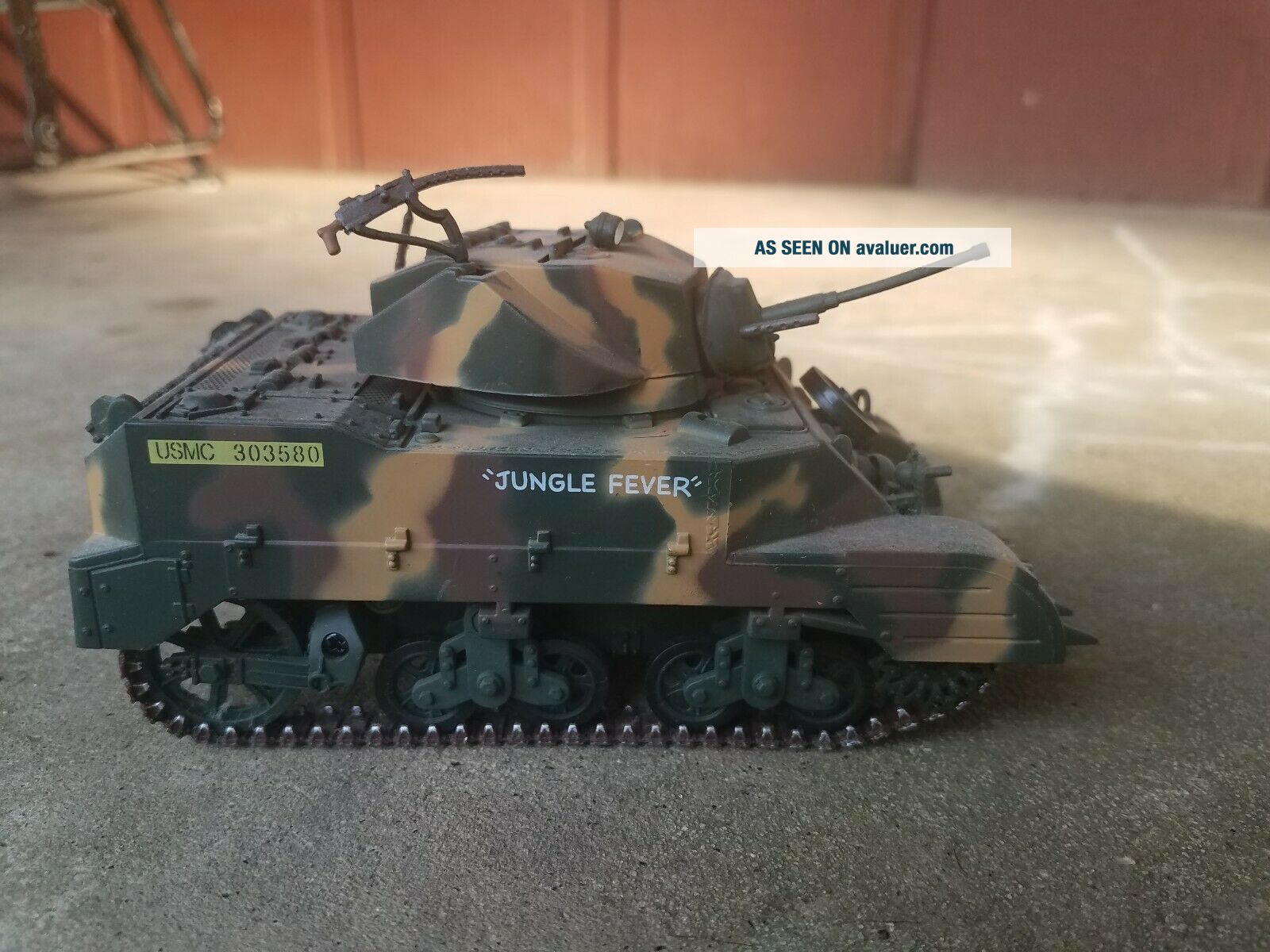 RARE 1:32 / 54mm 21st Century Toys Ultimate Soldier WWII USMC Stuart ...