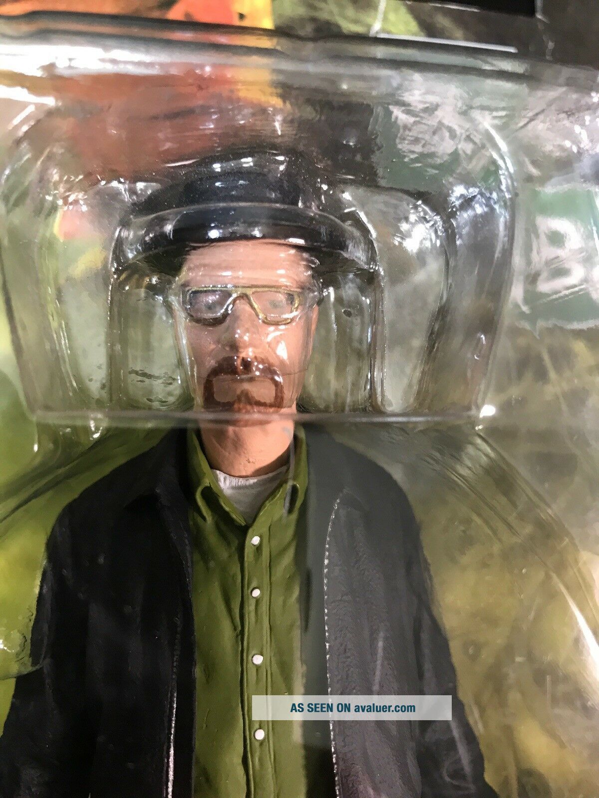 MEZCO Breaking Bad York Toy Fair 2014 Exclusive WALTER WHITE Action ...