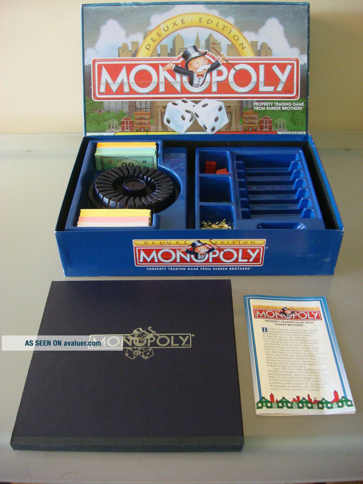 Monopoly Deluxe Edition Property Trading Game [Parker Brothers 1998 ...