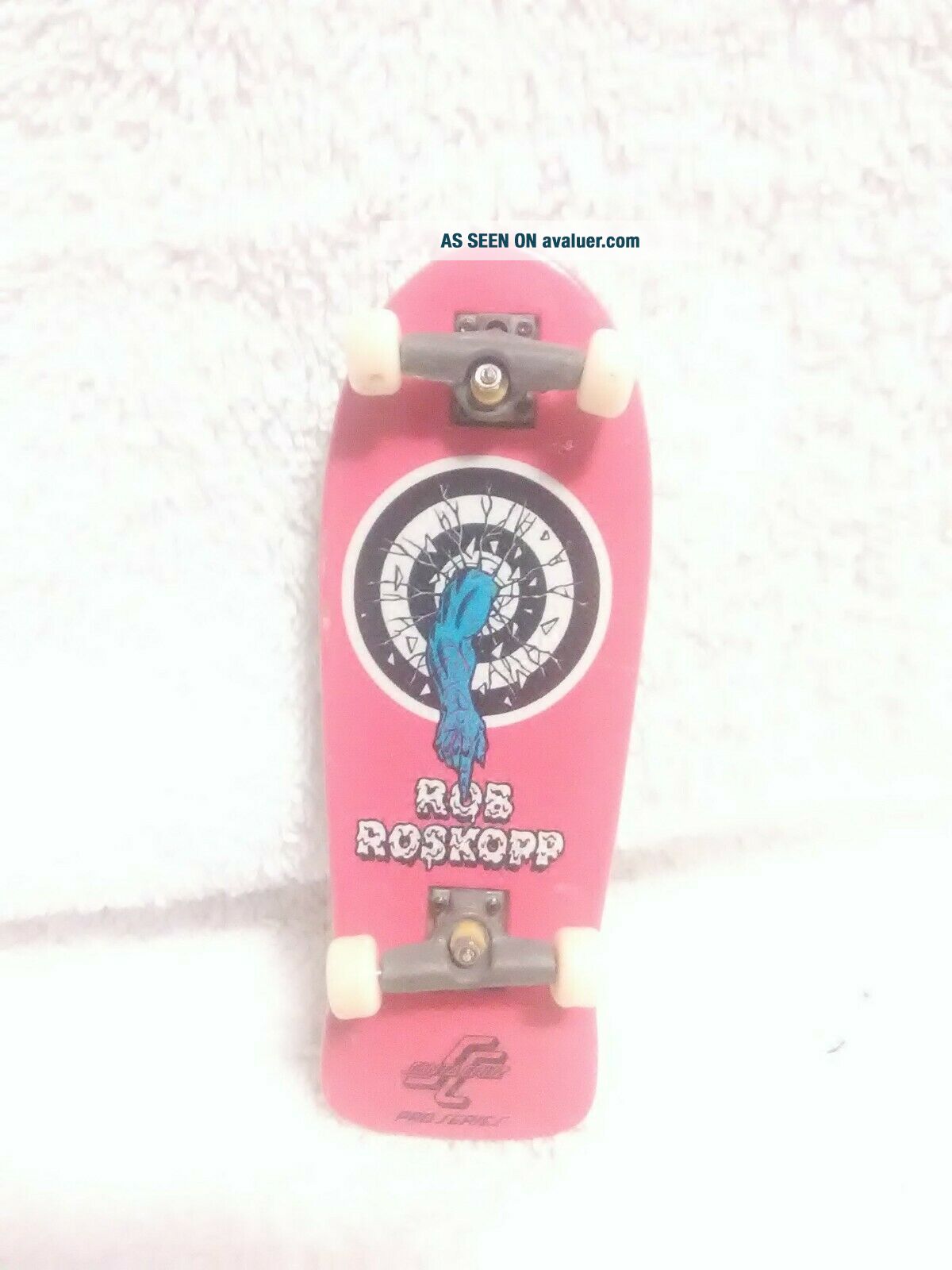 Tech Deck 1984 Collector Series Santa Cruz Rob Roskopp Skateboarding Tech Deck 1984 Collector Series Santa Cruz Rob Roskopp Skateboarding