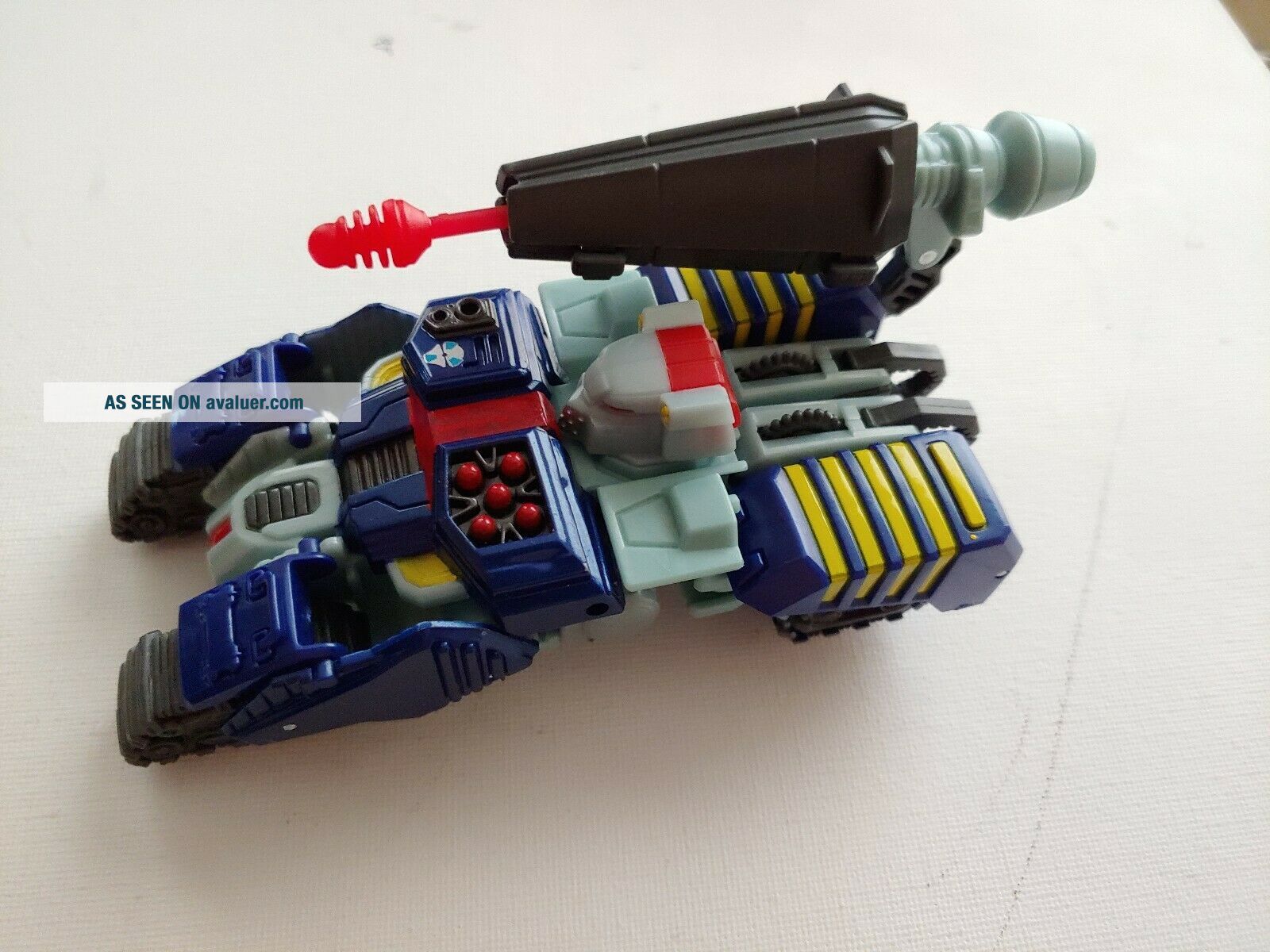 Transformers Generations Tankor Complete Deluxe 30th Anniversary | #9697514
