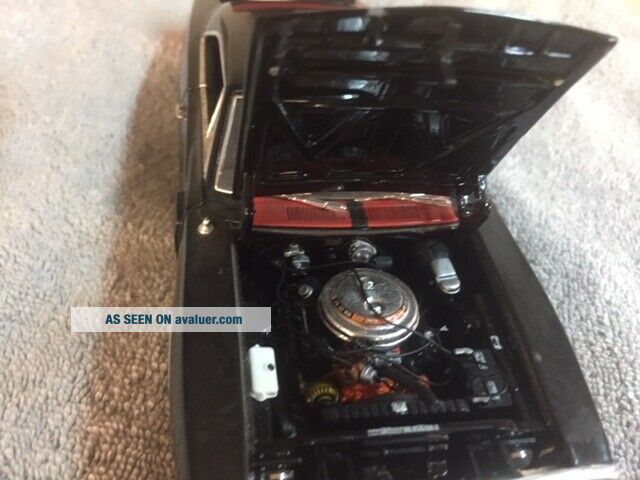 1/24 Scale Diecast Crown Premiums 1970 Dodge Charger | #9743897