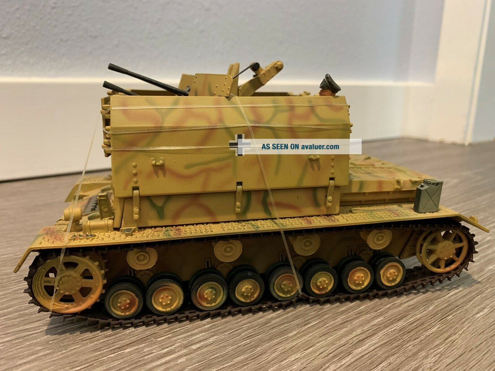 21st CENTURY TOYS FLAKPANZER IV MOBELWAGON WWII GERMAN TANK 1/32 SCALE ...