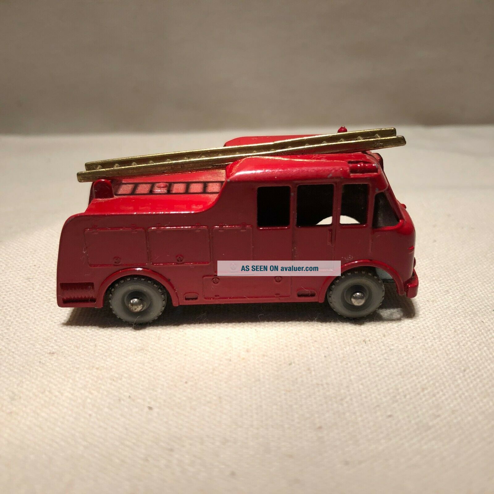 Lesney Matchbox No. 9 England Merryweather Marquis Series III Fire ...