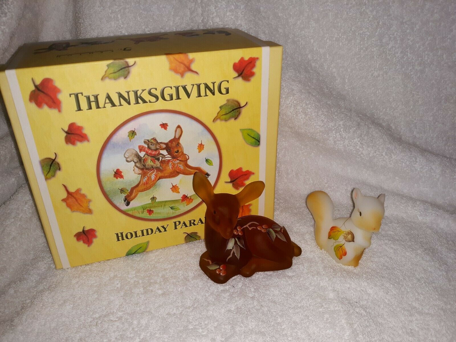 Fenton Holiday Parade Thanksgiving Fawn And Squirrel Set | #23068595