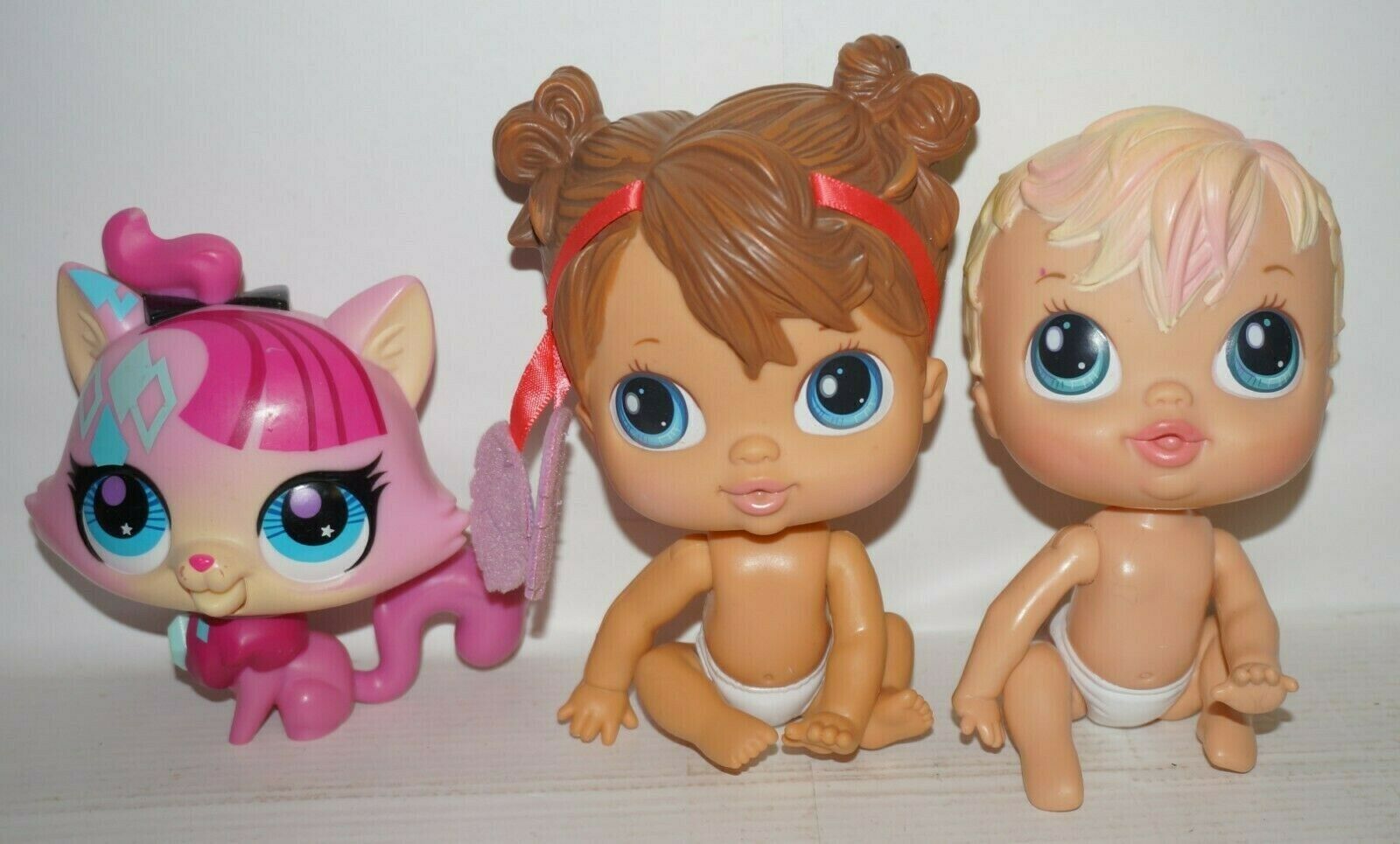 2010 Baby Alive Crib Life Dolls Figures Sydney & Makayla, Littlest Pet ...
