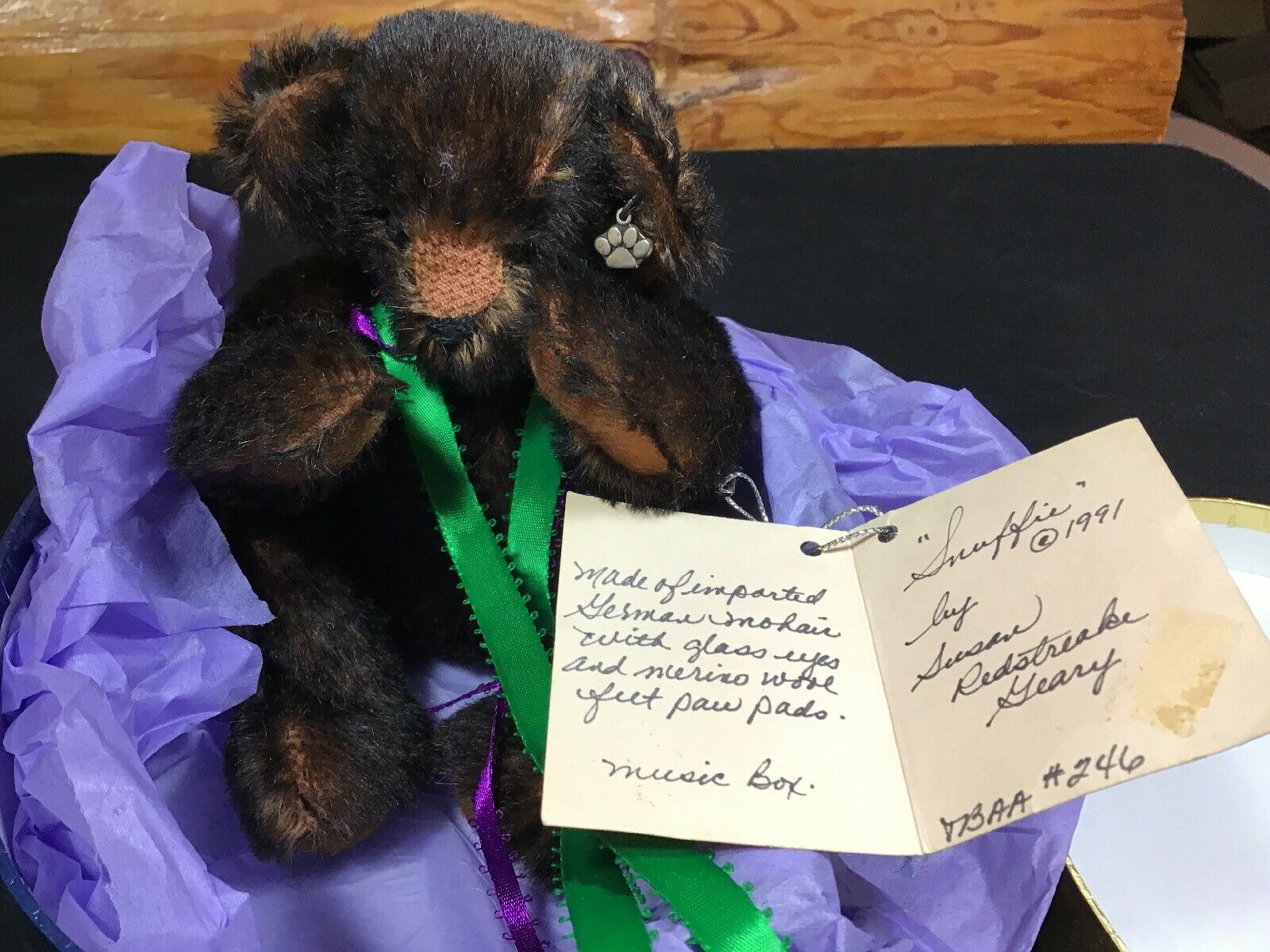 Snuffie OOAK Artist Bear Susan Redstreake Geary German Mohair Music Box ...